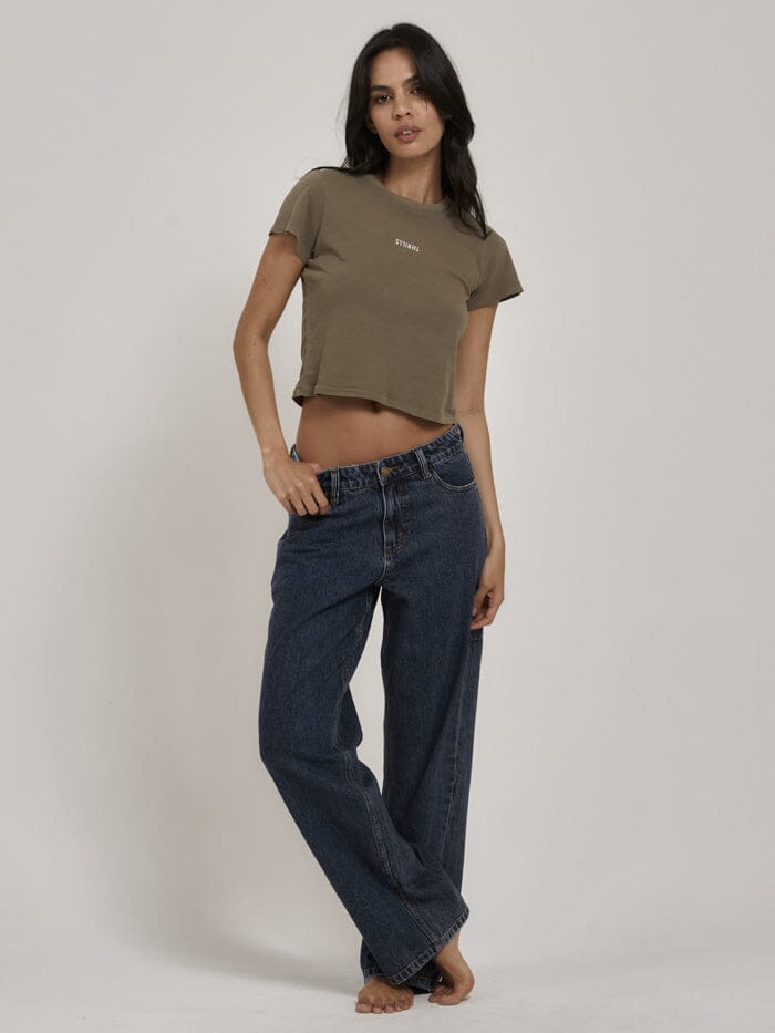 Minimal Thrills Mini Tee - Dune – THRILLS CO